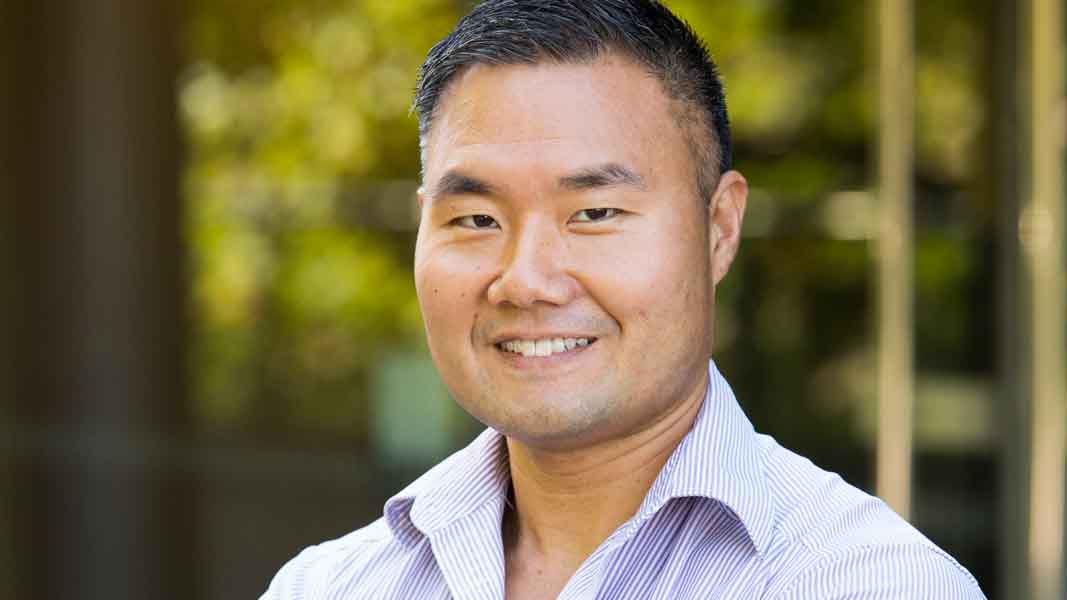 KCG External Research Fellow Michael Lee Visits Kiel - Kiel Centre For ...